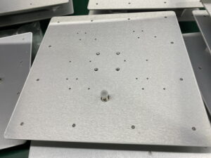 Flat Panel Antennas vs. Sector Antennas - Sanny Telecom